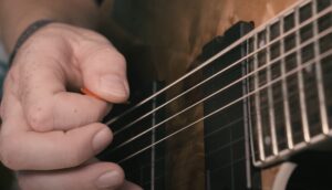 The Ultimate Guide to Tuning a 7 String Guitar - Quick & Easy